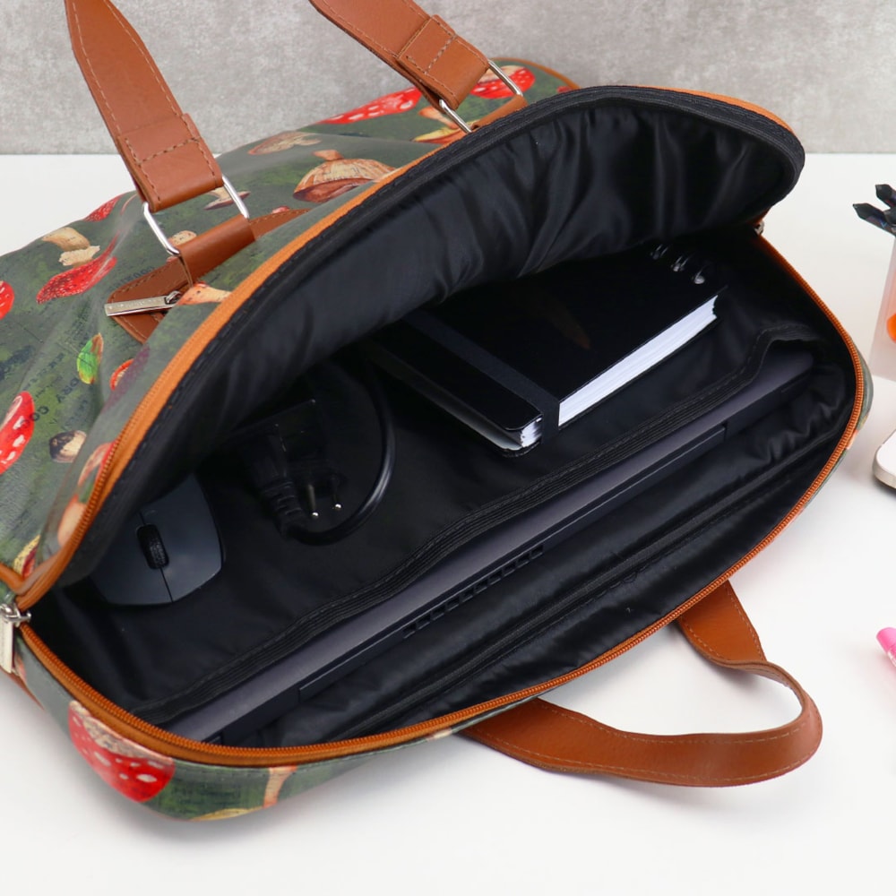 Case para Notebook 15,6" Cogumelos Botanic Verde